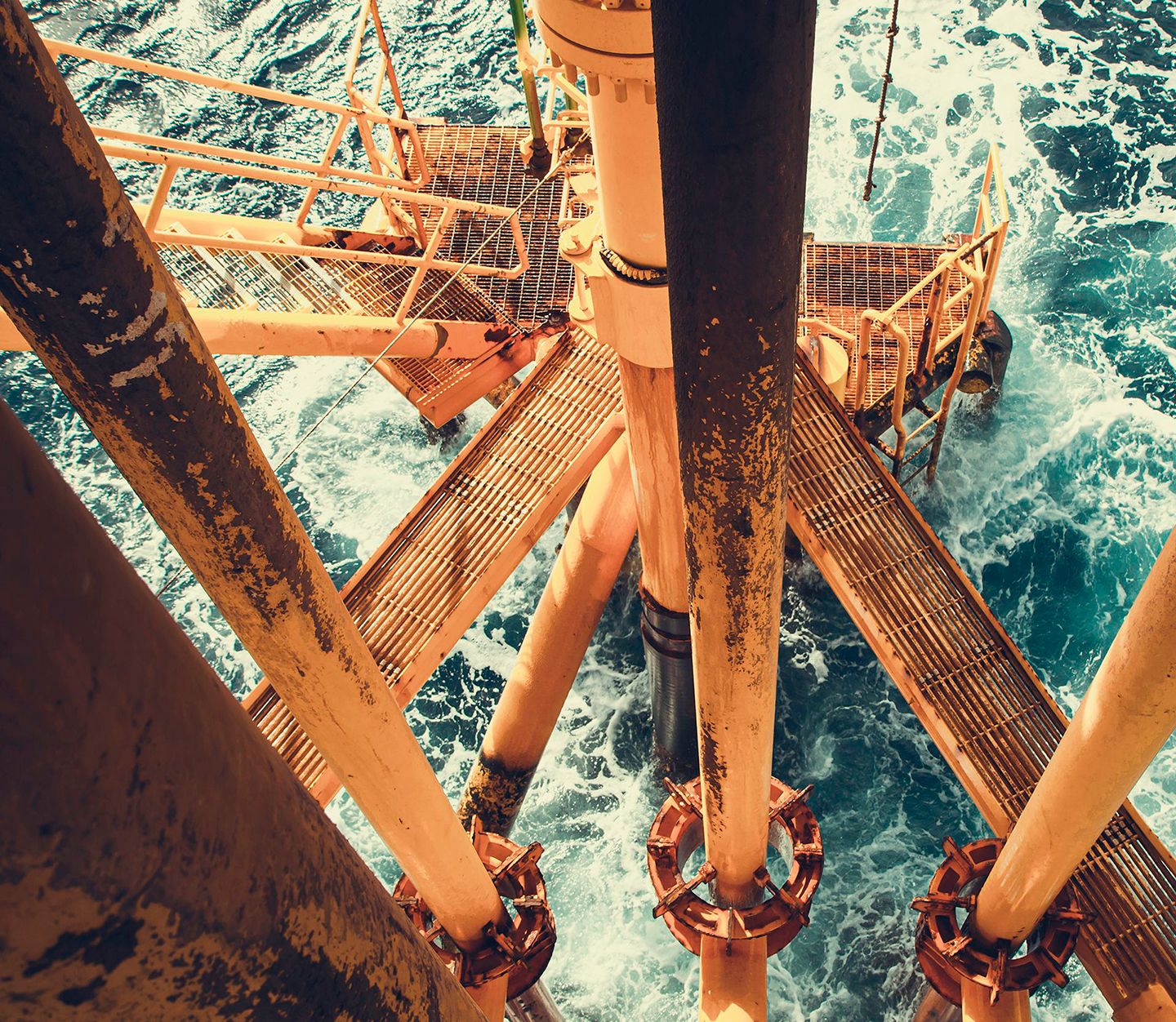 offshore-drill-yellow-oil-and-gas-wave-sea-production-petroleum ...